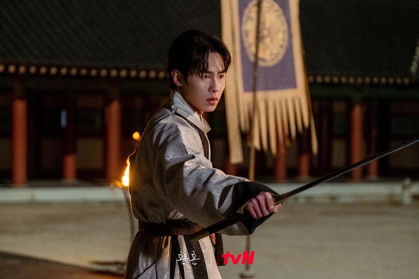 Chia tay Naksu, Lee Jae Wook đã có ngay người tình mới: Là bạn thân của ...